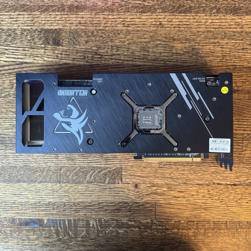 PowerColor Hellhound AMD Radeon RX 7900 XTX OC 24GB GDDR6 Graphics Card ...