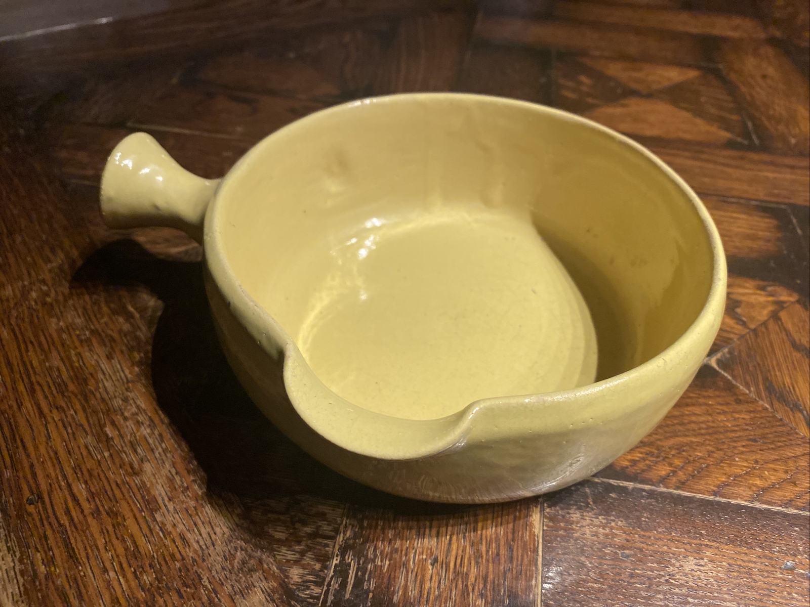 Vintage BYBEE Pottery BB Handmade in Kentucky Serving BOWL handle Spout ...