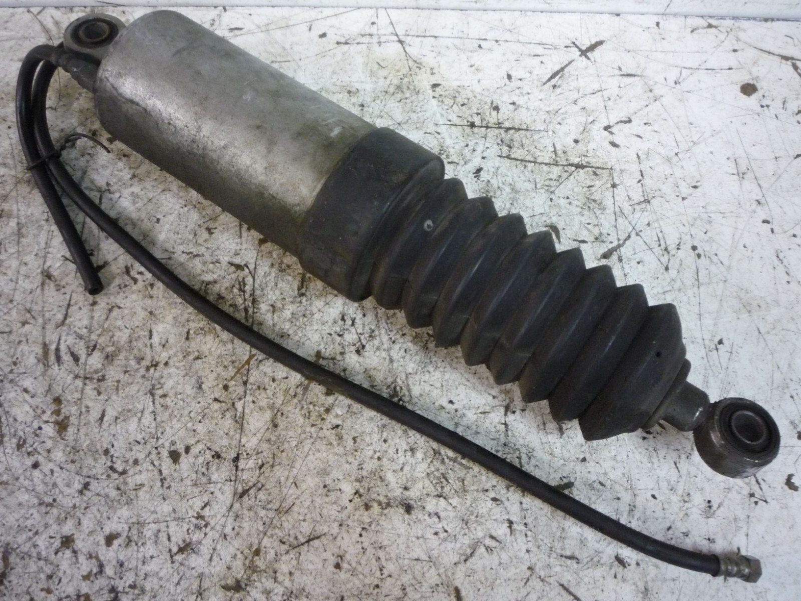 SUZUKI 98 - 04 1998 VL1500 INTRUDER REAR SUSPENSION SHOCK ABSORBER OEM ...