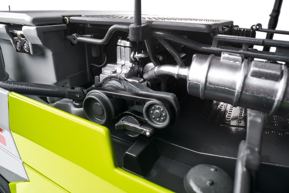 MARGE MODELS - CLAAS Evion 450 combine with Rovio 4.675FC coupe ...