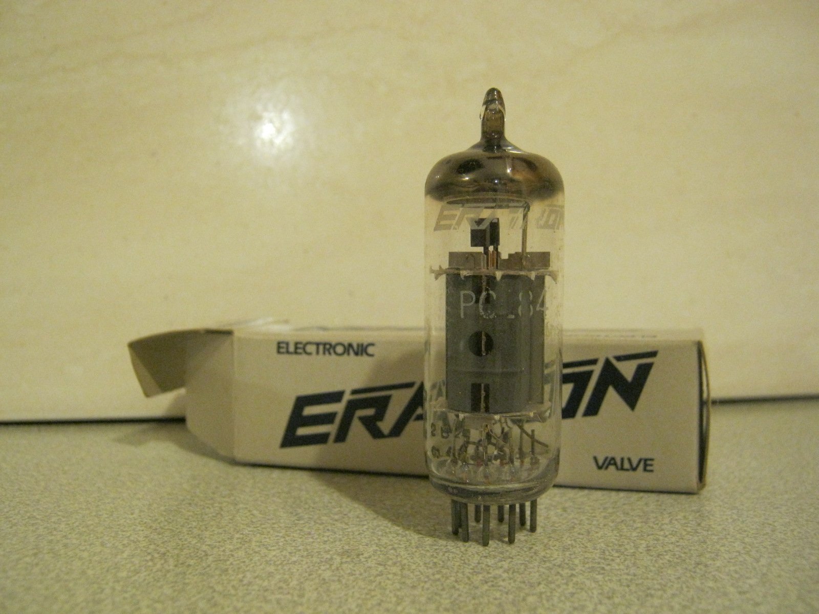 PCL84 (15DQ8) Triode Pentode Video Output Valve / Tube by Eratron (New ...