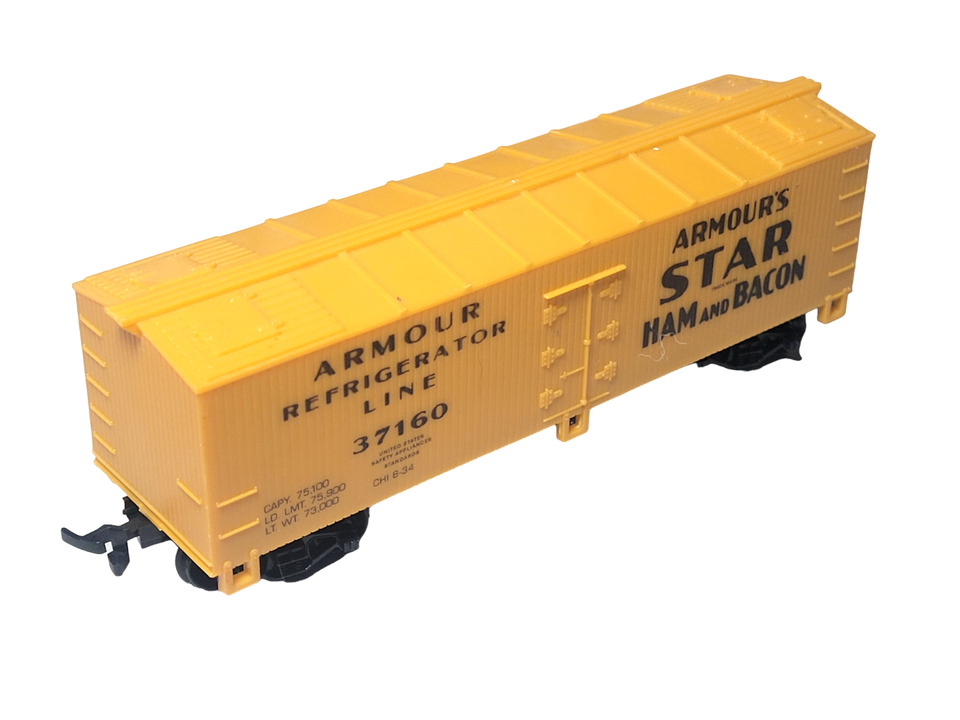 LIFE-LIKE ARMOUR REFRIGERATOR LINE STAR HAM AND BACON 37160 REEFER - HO ...