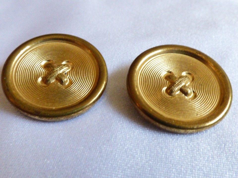 VTG lot of 2 gold tone metal buttons for clothes crafts jewelry | eBay