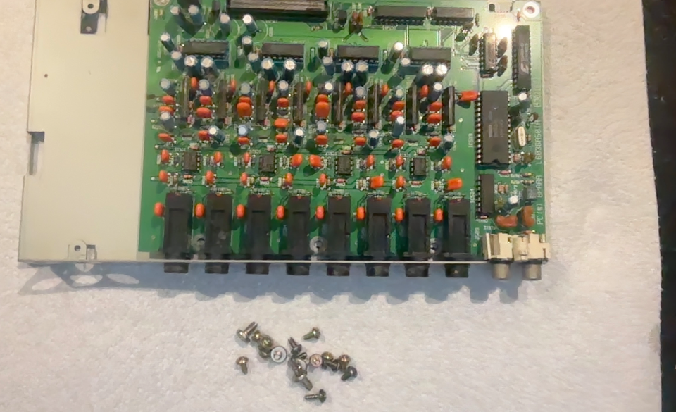 Akai MPC2000 / S3000XL IB-M208P 8-Channel Out & digital I/O Board ...