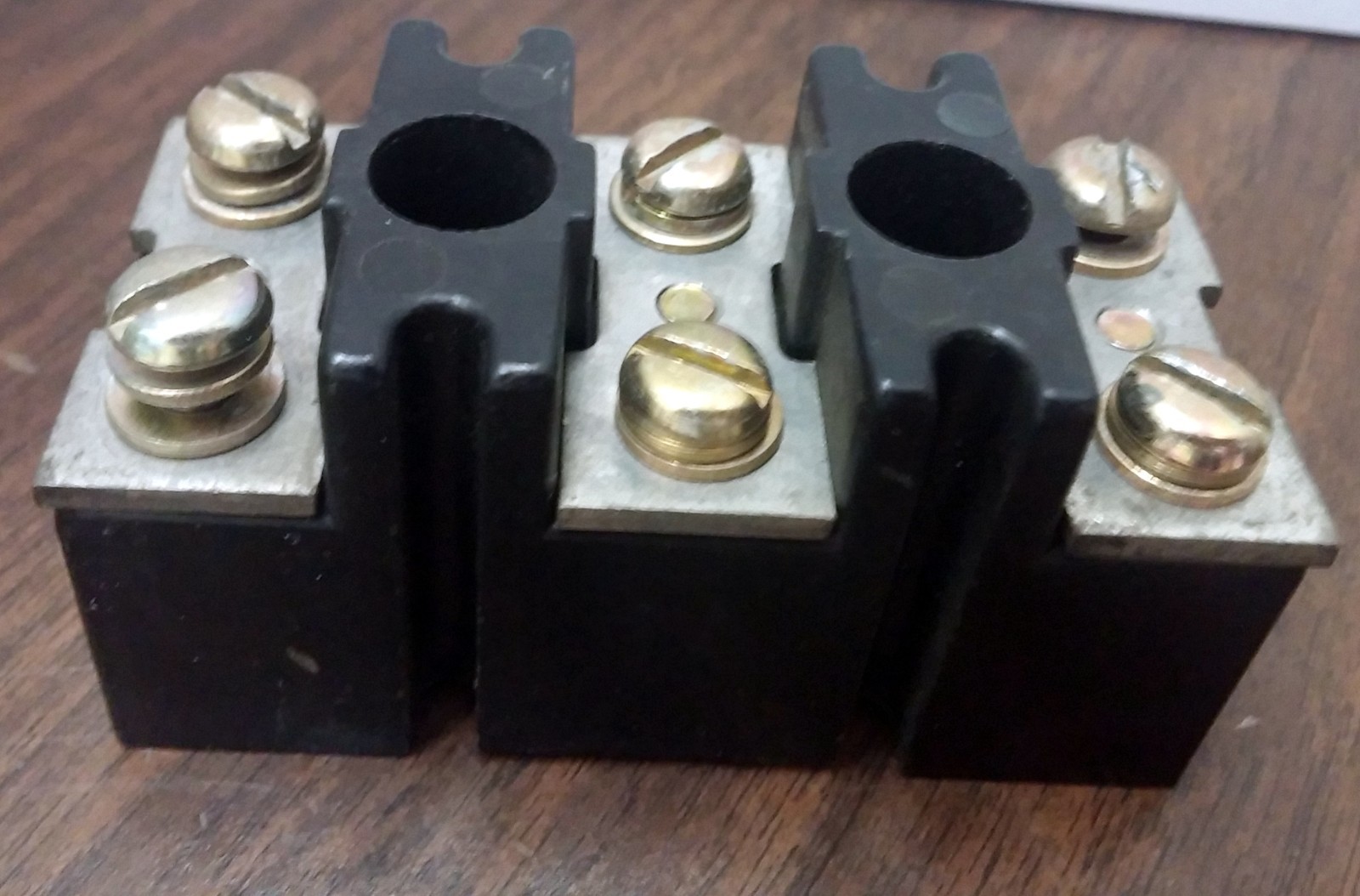 GE Contact Block 600V 50A -- 8690261G2 (OTH026) | eBay