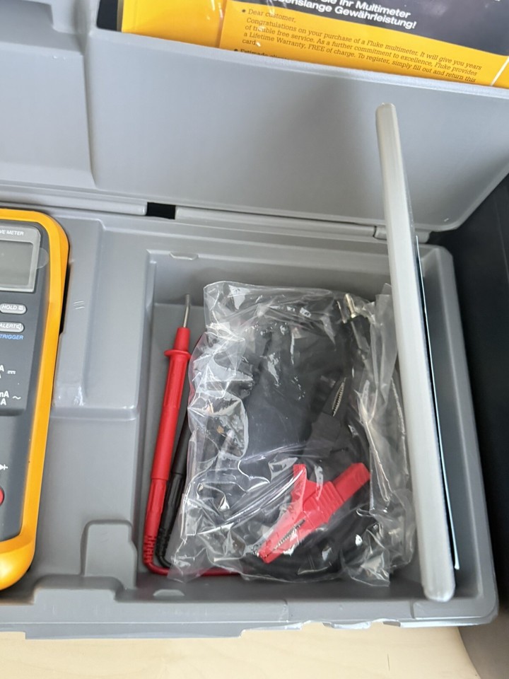 FLUKE 88 Automotive Meter Multimeter with RPM & Accessories (NEW SEALED ...