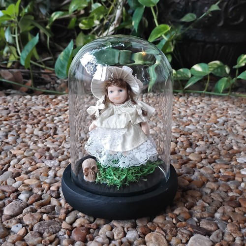 Miniature 1:12th Scale Posable Porcelain Victorian Little Dollhouse ...