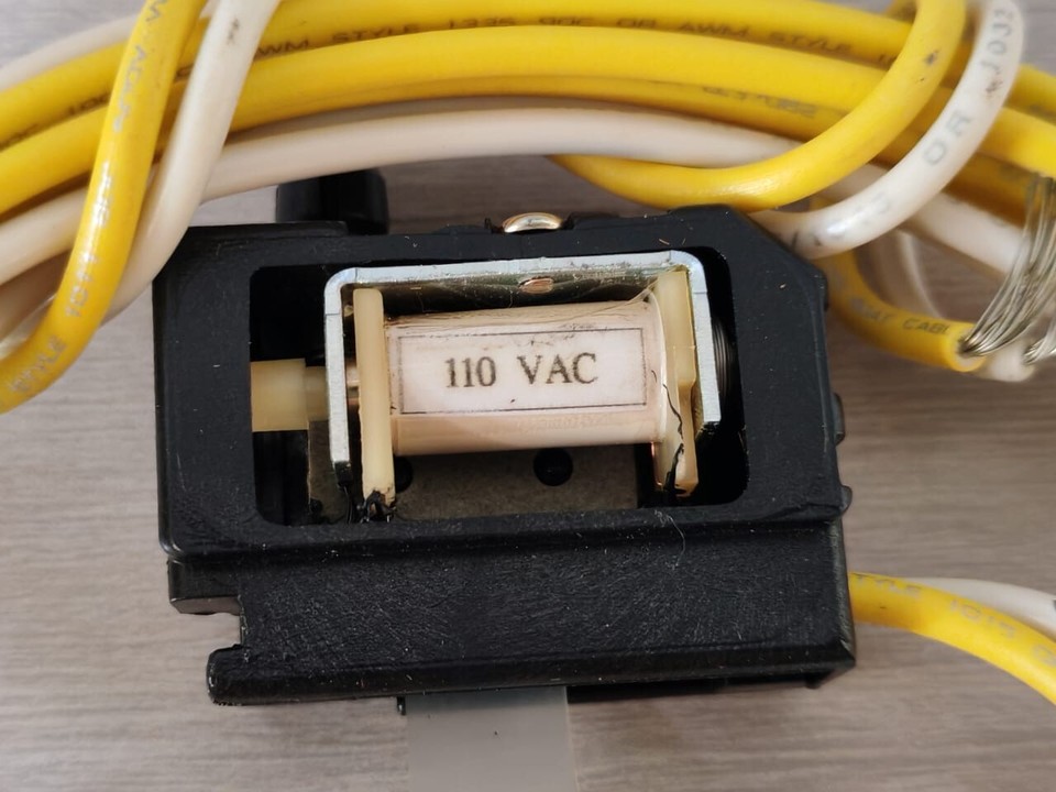 EATON SNT120CPK SHUNT TRIP 66C1571G45 | eBay