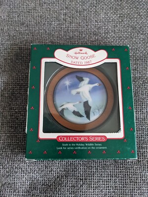 HALLMARK KEEPSAKE CHRISTMAS ORNAMENT 1987 WILDLIFE SNOW GOOSE SIXTH IN ...