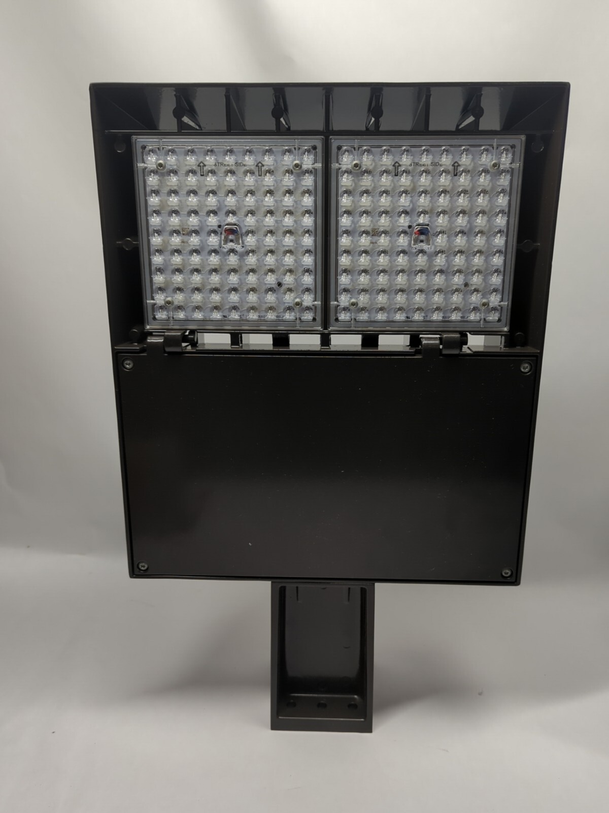 Beacon RAR1-160L-135-4K7-4W 135 Watt 18 000 Lumen LED ( ) for sale ...