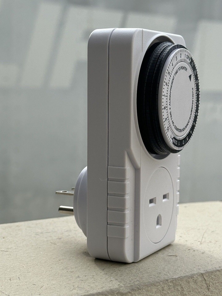 24 Hour 220v Mechanical Timer 240v 60hz 16A Indoor Electric Single ...