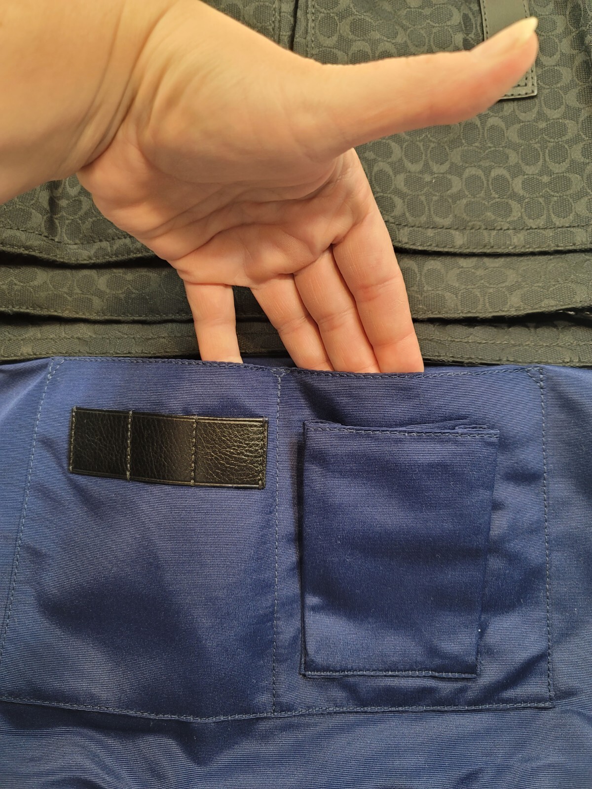 COACH Signature Voyager Crossbody Laptop Messenger Ba… - Gem