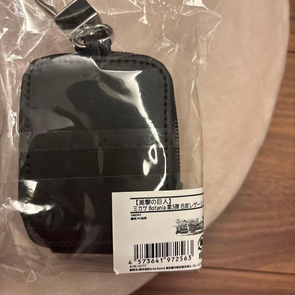 Attack on Titan Botania Vol. 3 Synthetic Leather Mini Pouch [Alma ...