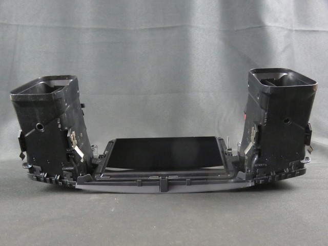 MERCEDES BENZ W166 Ml GL GLE Vent Dash Air Center Guide A1668300854 for ...