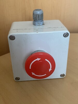 SURFACE MOUNTING EMERGENCY STOP TWIST TO RELEASE PUSH BUTTON | eBay