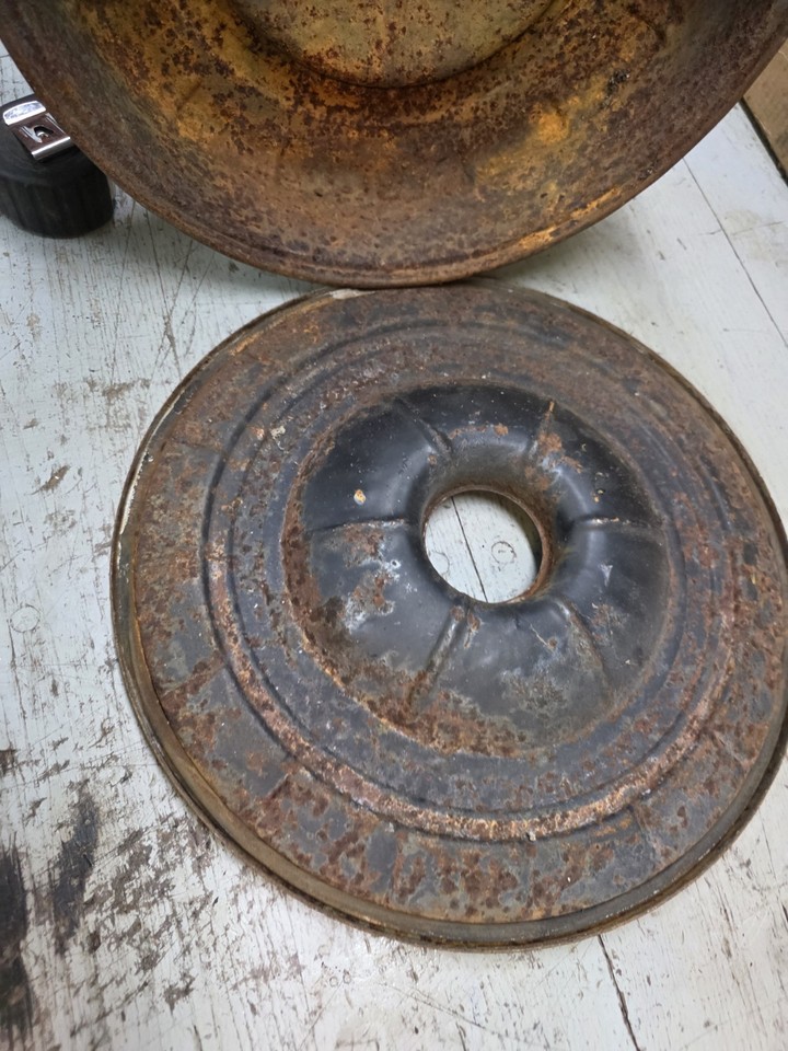 1959 1960 1961 Chevrolet 348 283 1BBL Air Cleaner W/ Base, Needs ...