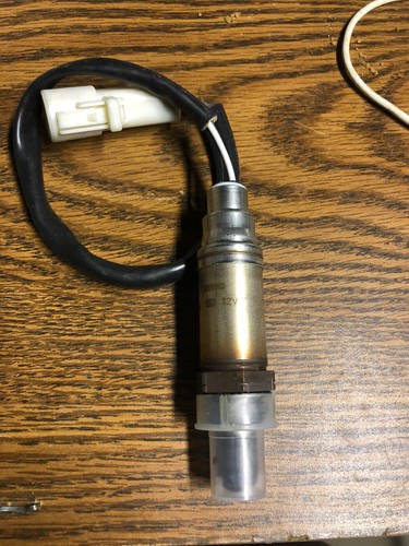 Bosch 15717 And Bosch 15716. New O2 Sensors. 2 For One Price | eBay