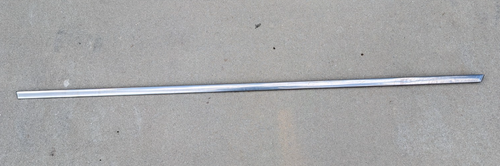 MERCEDES 560SL 380SL 450SL R107 Rocker Panel Molding Garnish RIGHT ...