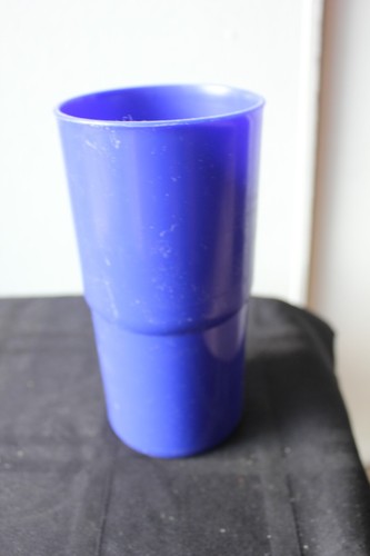 TUPPERWARE TABLETOP TUMBLER - 30 OZ - DARK BLUE | eBay
