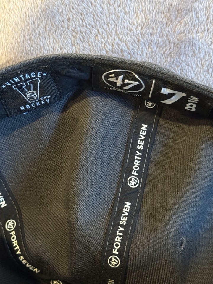 Pre-owned 47 Forty Seven NHL Detroit Redwing Baseball Cap 7 3/8 Army ...