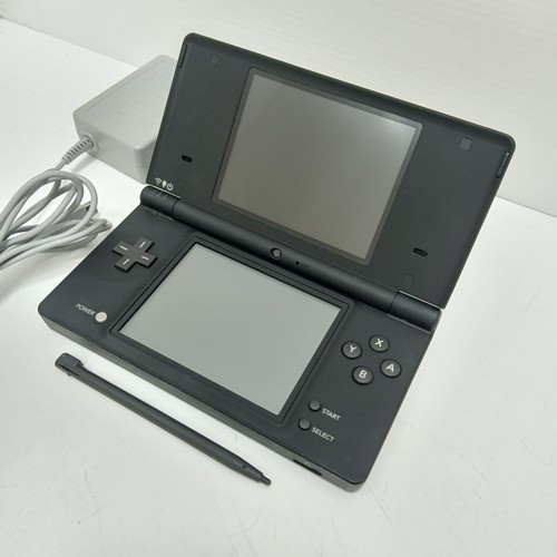 Nintendo DSi Black Console Game With charger TWL-001 Japan kuchibashi17 ...