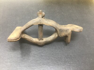 Unique OLD Table/ Bench Mounted Spring Vise Unmarked Antique Tool Free ...