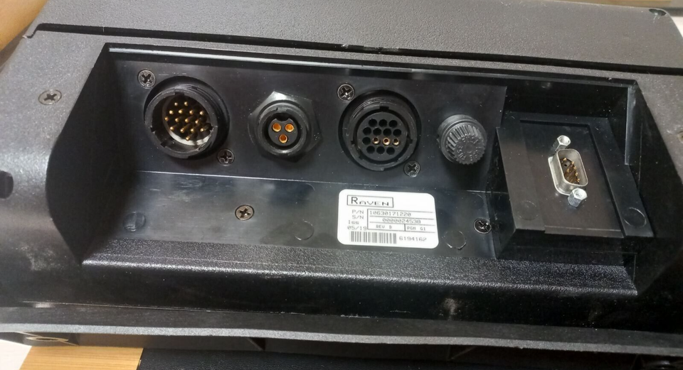 Raven SCS 450 Spray Control Console, 6 Boom Control 063-0171-220 UPS | eBay