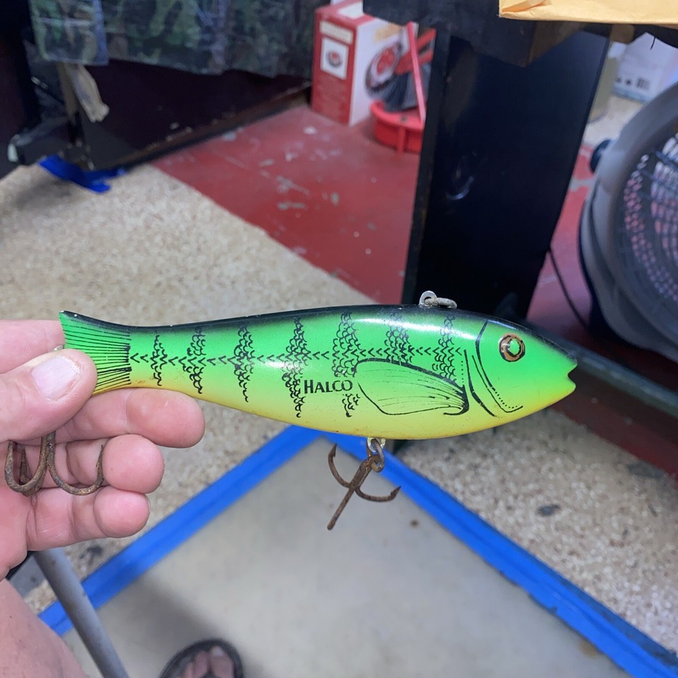 Vintage fishing, lure, HALCO giant trembler deep dive rattle 7 inches ...