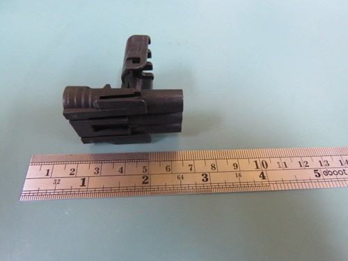 Delphi 12020827 Qty of 30 per Lot CONNECTOR 3M W/P SHD; Automotive ...