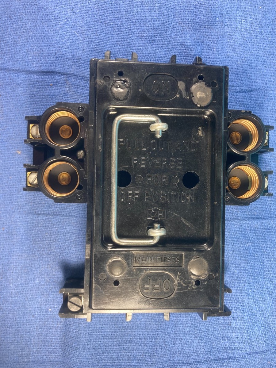 100 Amp Fuse Panel