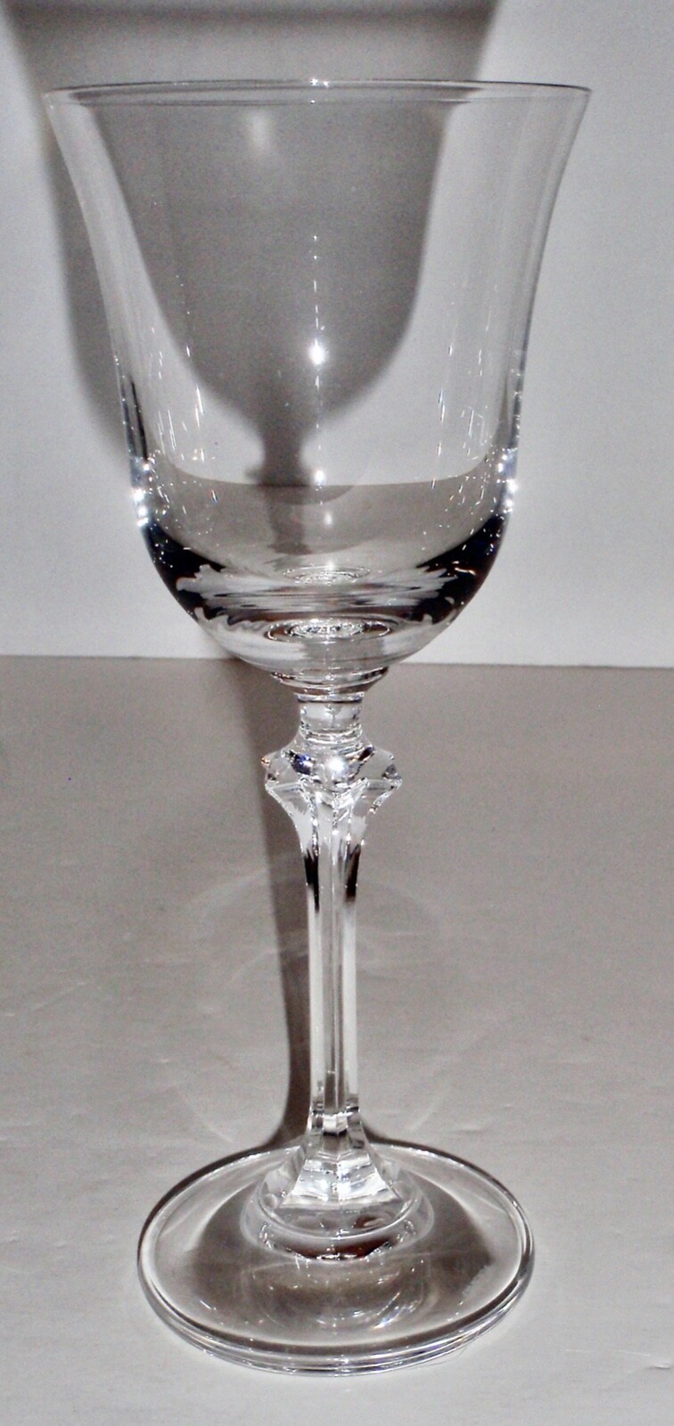 Oneida Crystal "Tosca" Pattern 7.5" Wine Glass/Stemware | eBay