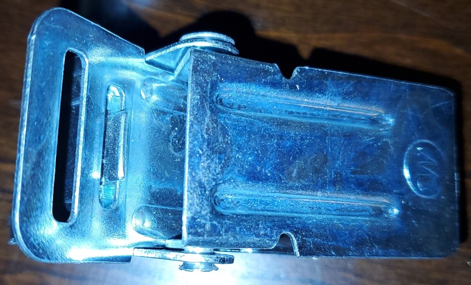 RUG CLIPS HEAVY DUTY (10 Pcs) HANGING CLIP/RUG HOLDERS/RUG HANGERS Free ...