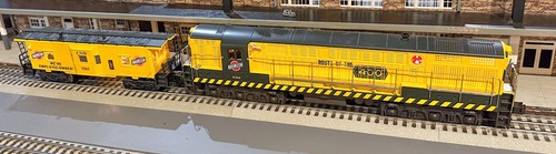Lionel MPC 8056 Chicago North Western/CNW FM Train Master & 9361 ...