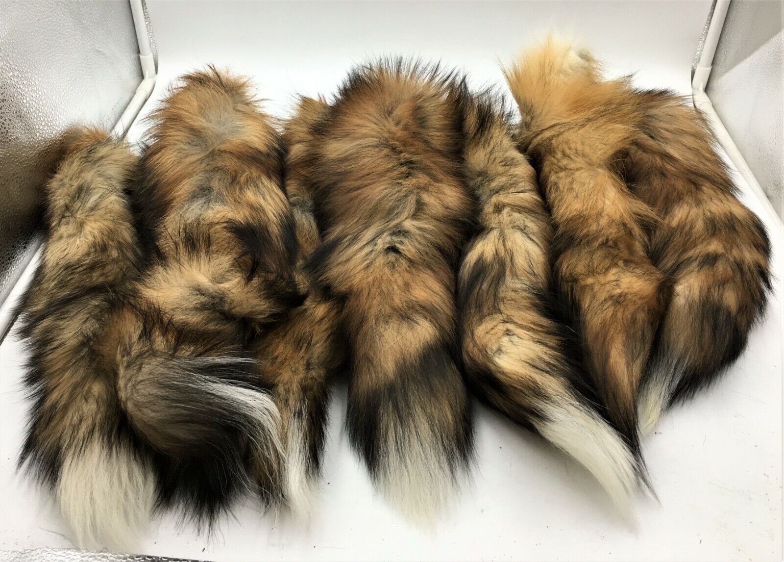 Red Fox Tails, Select, 14-18", fur soft, silky tan Redtail | eBay