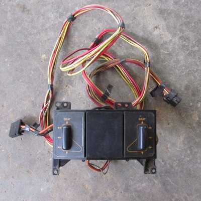 92 93 CHEVROLET CORVETTE C4 ORIGINAL GM CONSOLE DUAL POWER SEAT SWITCH ...