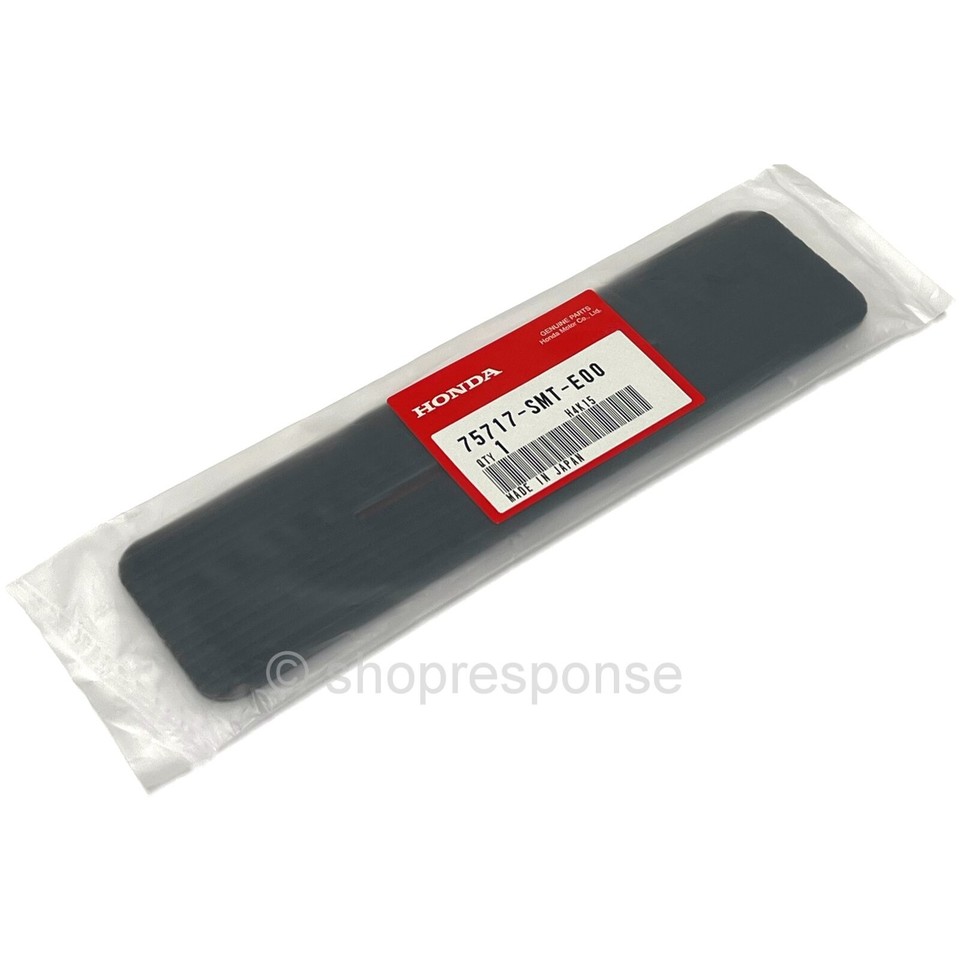 OEM Honda 07-11 Civic Type R FD2 Rear TYPE R Emblem 75717-SMT-E00 ...