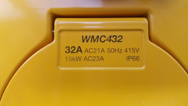 WILCO WMC432 WEATHERPROOF SWITCHED SOCKET OUTLET METALCLAD for sale ...