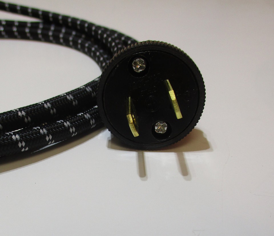 New Vintage Style Cloth Covered Electrical Cord w/ Repro Bakelite ...