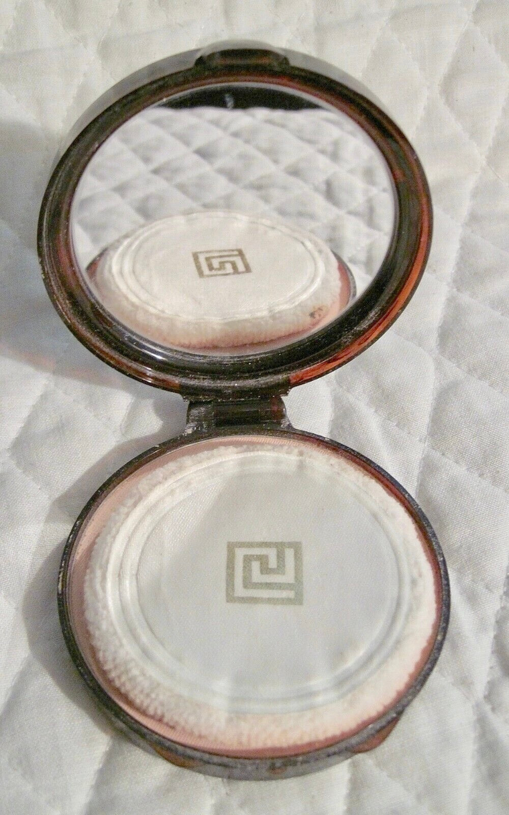 Vintage "Revlon touch & Glow Pressed Powder" Translucent #1 Compact .6 ...