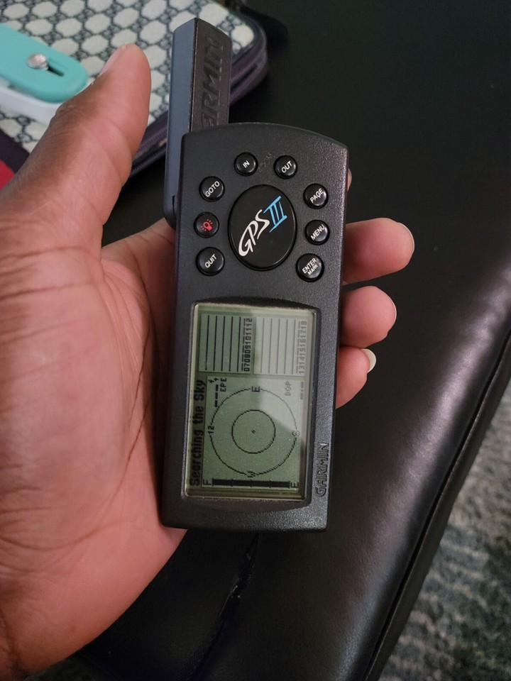 Garmin GPS III Plus Handheld TESTED WORKS 753759015817 | eBay