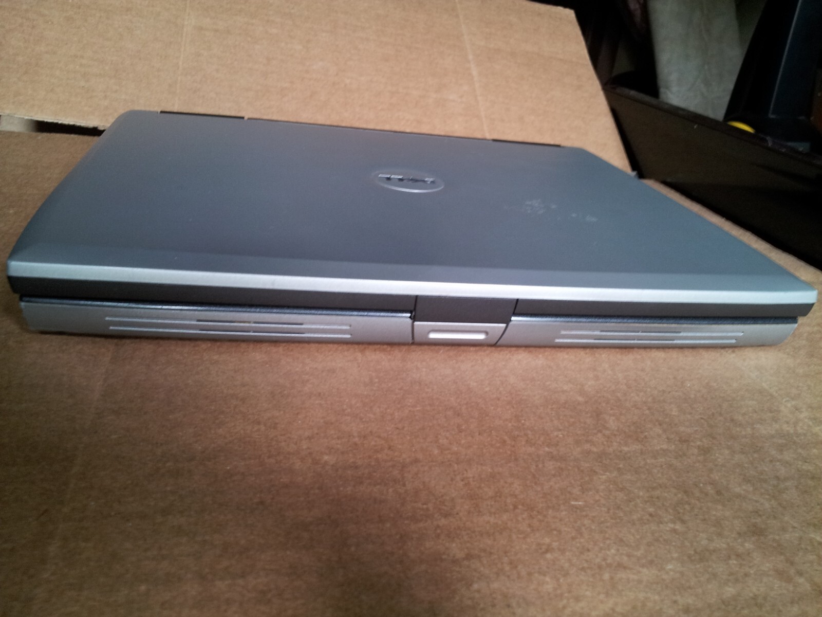 Dell latitude D530 PP17L Windows 7 Ultimate attivata 2 GB di ram 80 GB HHD