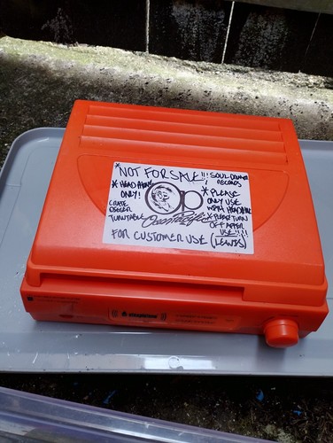 retro vintage 80s orange portable turntable with built in speakers GWO ...