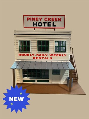 O Scale “Hotel” w/ Accessories | eBay