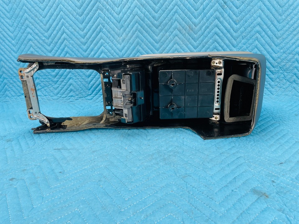 Lexus LS400 Center Console Box w/ Armrest & Cup Holder Gray:LA15 1990 ...