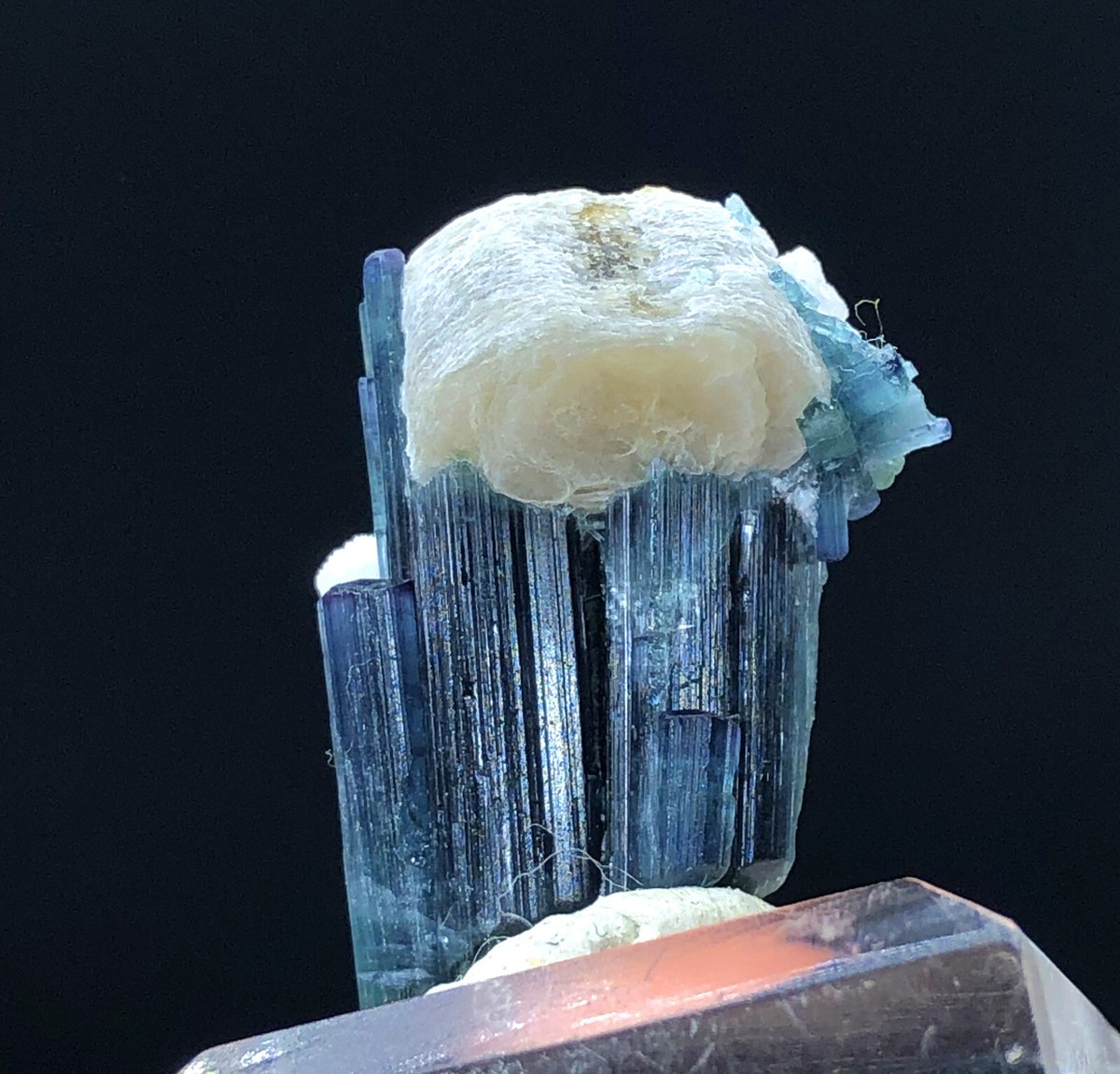 Blue Tourmaline Crystal The Center Stone In This Pendant Is A 15.0 Ct