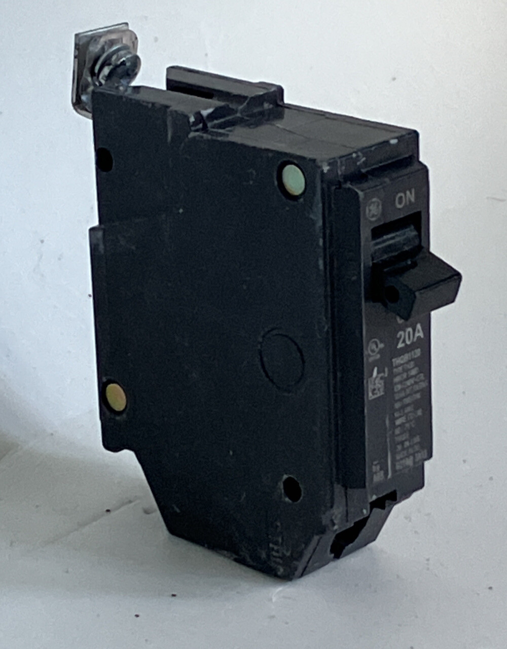 GE THQB1120 CIRCUIT BREAKER 20 AMP 120/240V 1P BOLT ON New Style w OEM ...