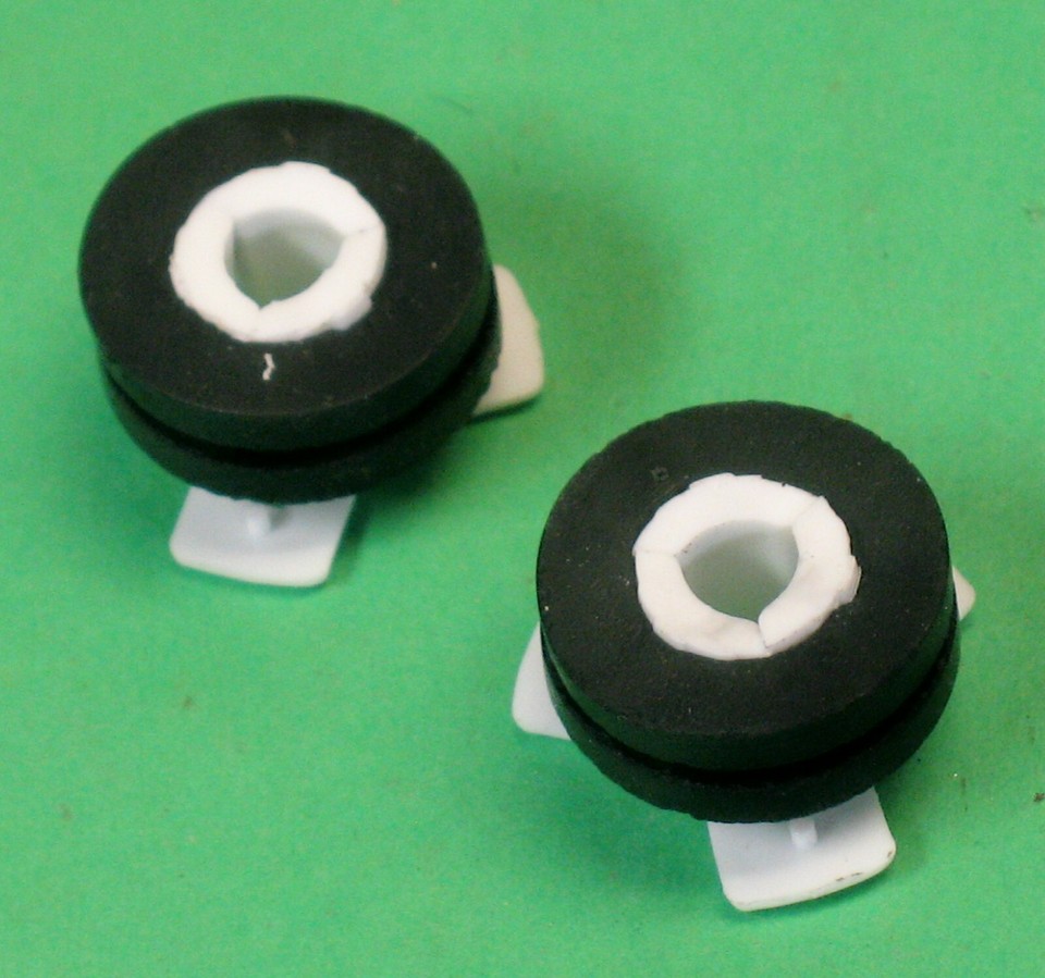 REEL TO REEL SPINDLE CAPS RUBBER/PLASTIC HUB TAPE HOLDER RETAINERS (1 ...