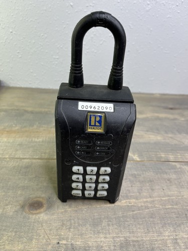 Sentrilock Smart Realtor LockBox - Untested - lights up | eBay