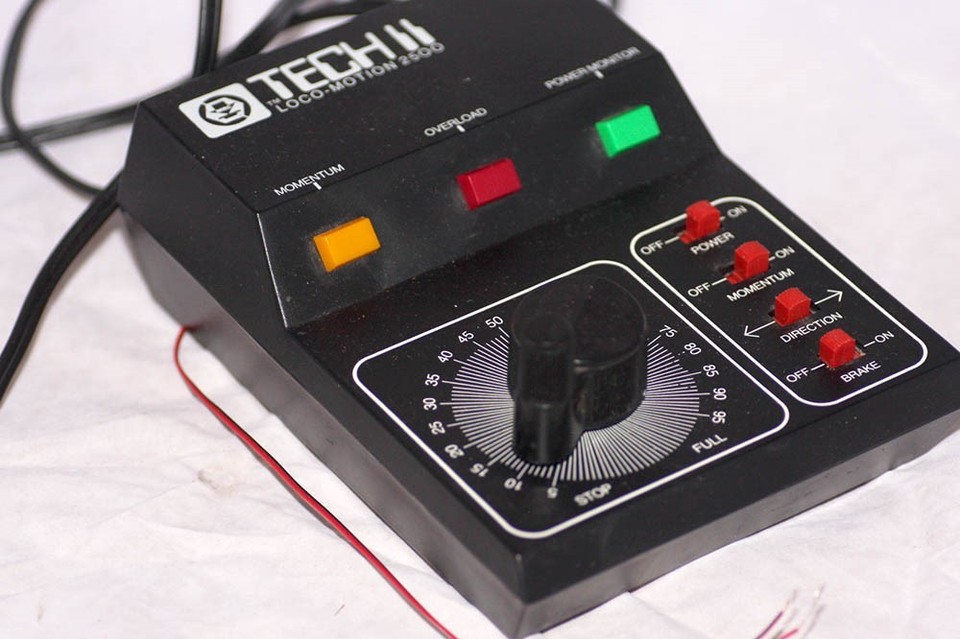 MRC Tech 2 Loco-Motion 2500 HO Model Train Transformer | eBay