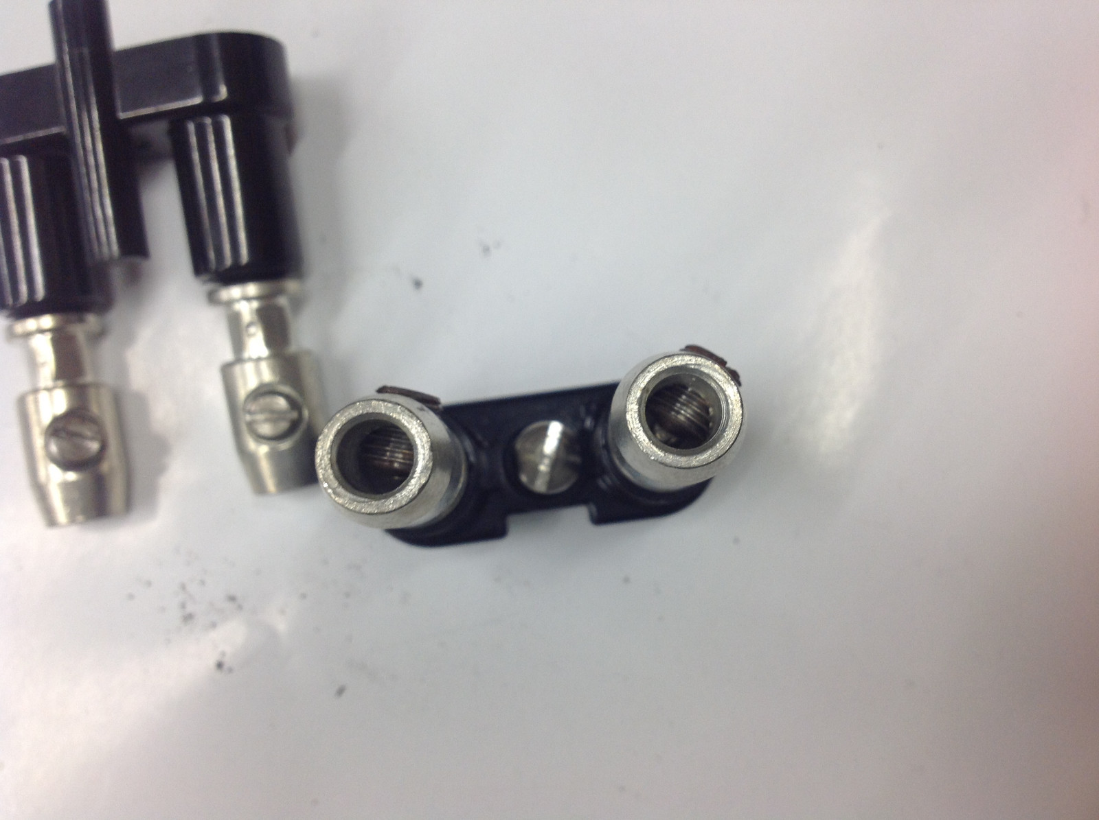 Tron In- Line Hex Double Pole Fuse Holder 30A x 600V. NEW NO BOX | eBay
